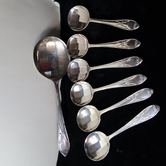 Shrffied England | Kitchen | Shrffied England Bundle Of 7 Round Spoons ...